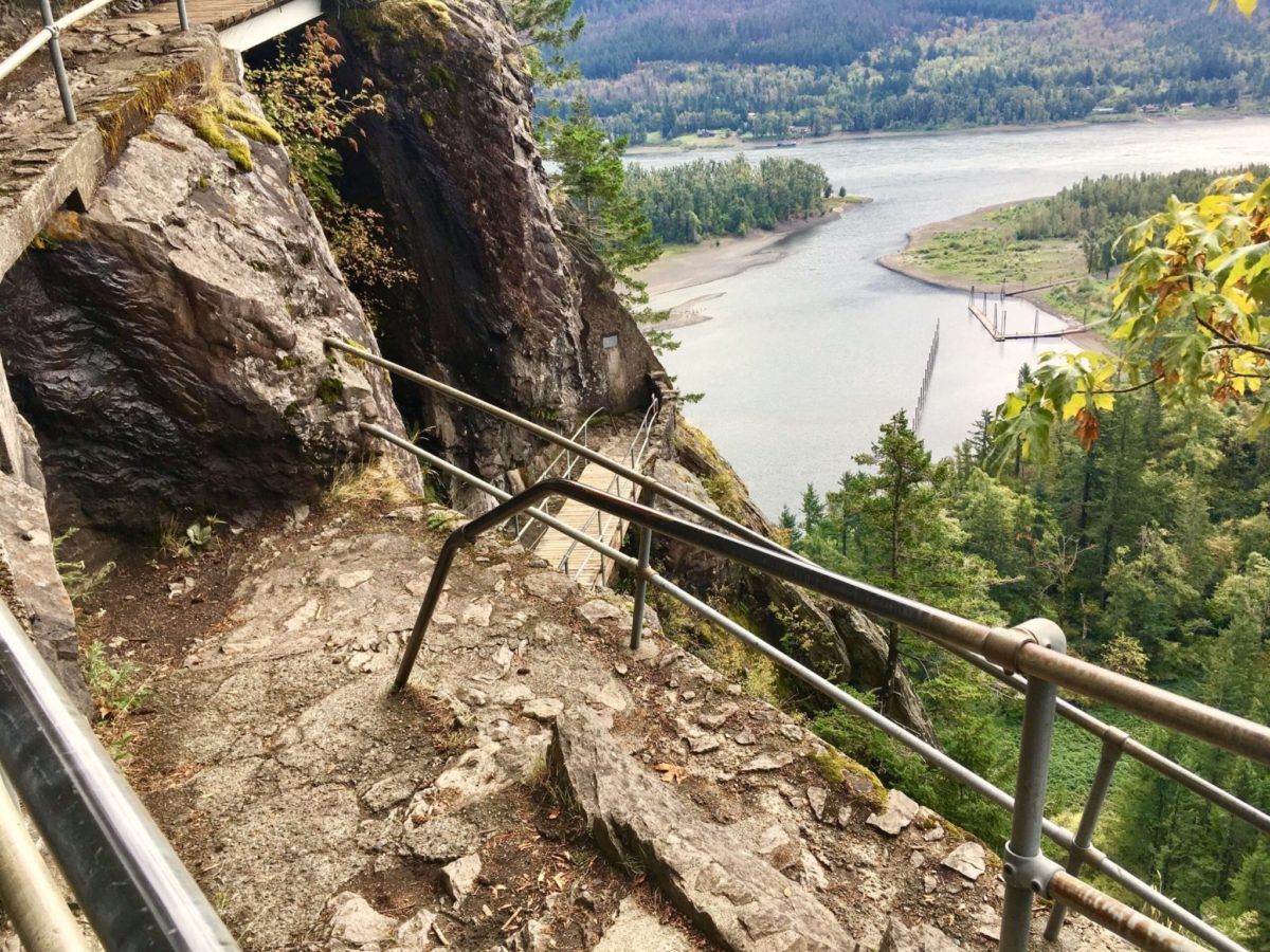 Conquering Beacon Rock In The Gorge - Explore Washington State