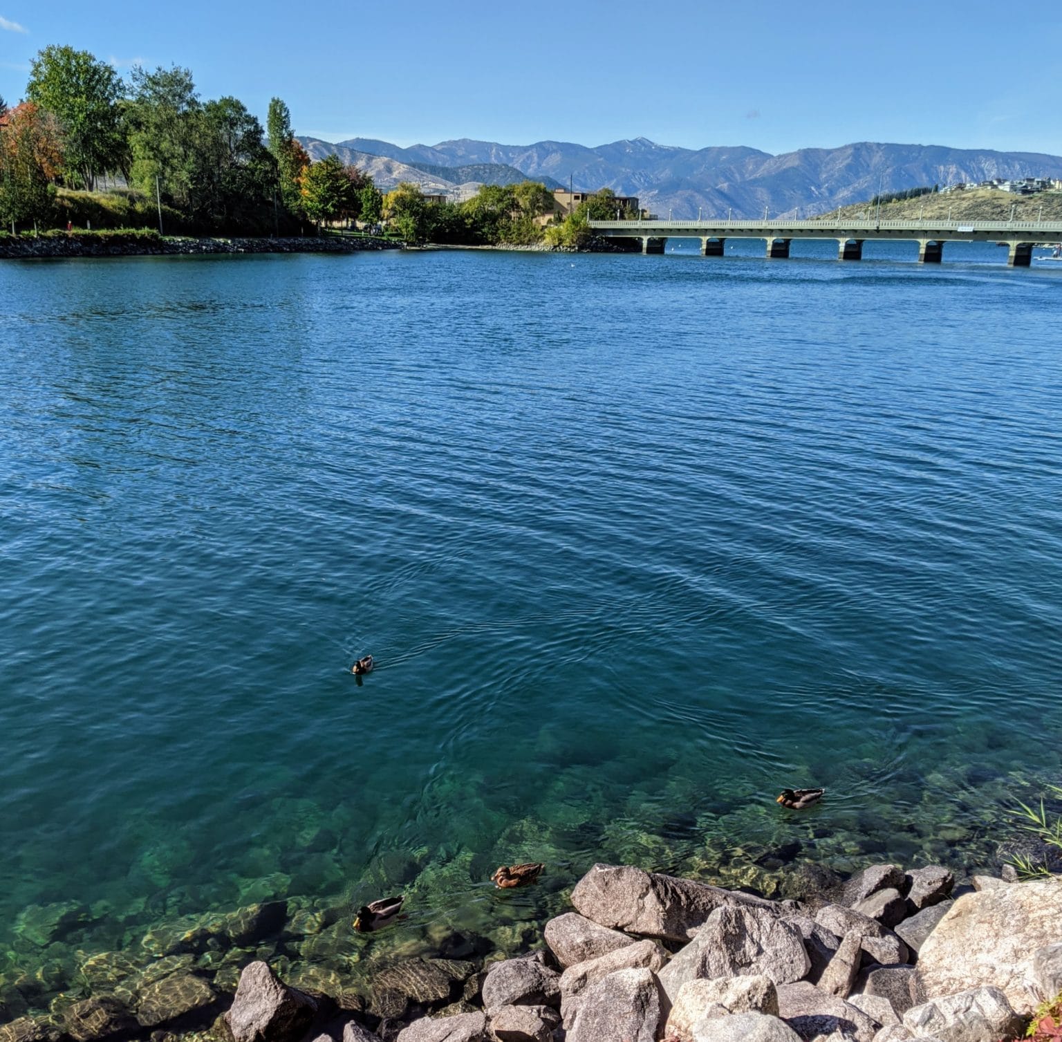 A Visit To Lake Chelan - Explore Washington State